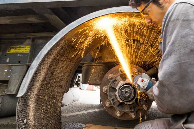 Réparation mécanique à Meaux - Poids lourds, utilitaires, VL